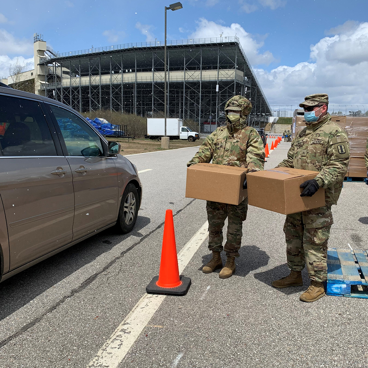 Mobile Food Pantry at NHMS Provides Food for Local Families in Need ...